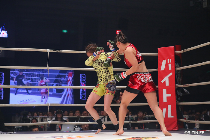 10.12 RIZIN RENAが秒殺KOで完全復活、植山征紀は二連勝に - SHOOTBOXING｜シュートボクシング